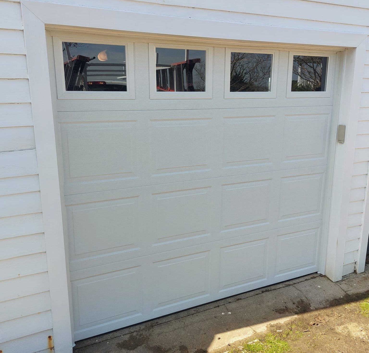 Garaga N24 Garage Door - Insulated Garage Doors, New Garage Doors